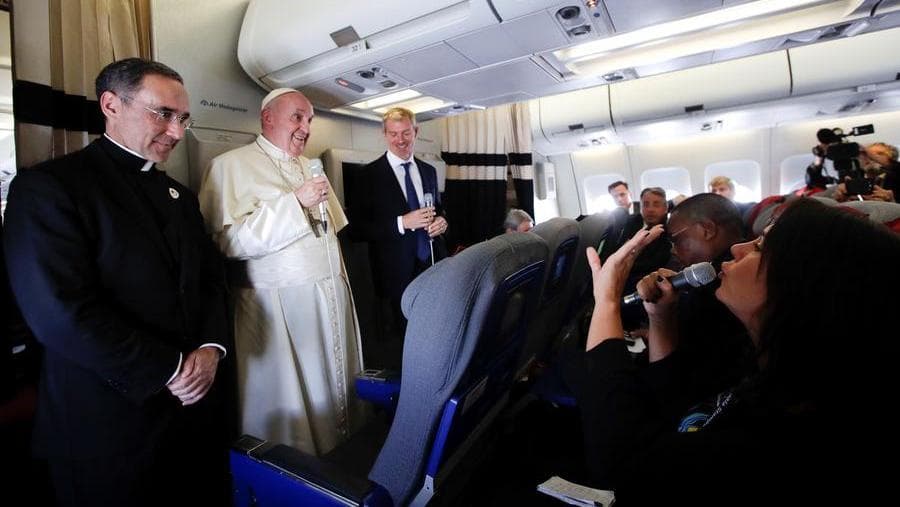 Jorge Bergoglio Memes