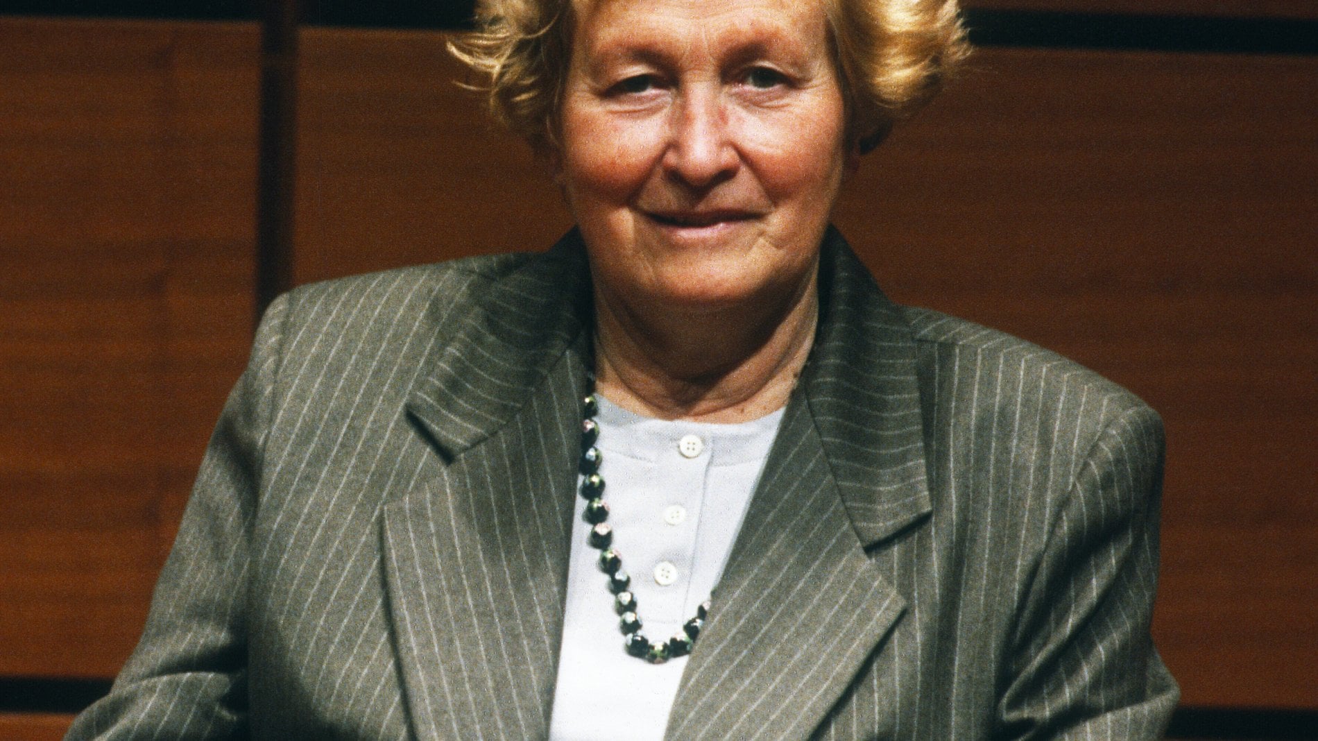 Tina Anselmi 45 anni fa diventa la prima donna ministro. La storia del ...