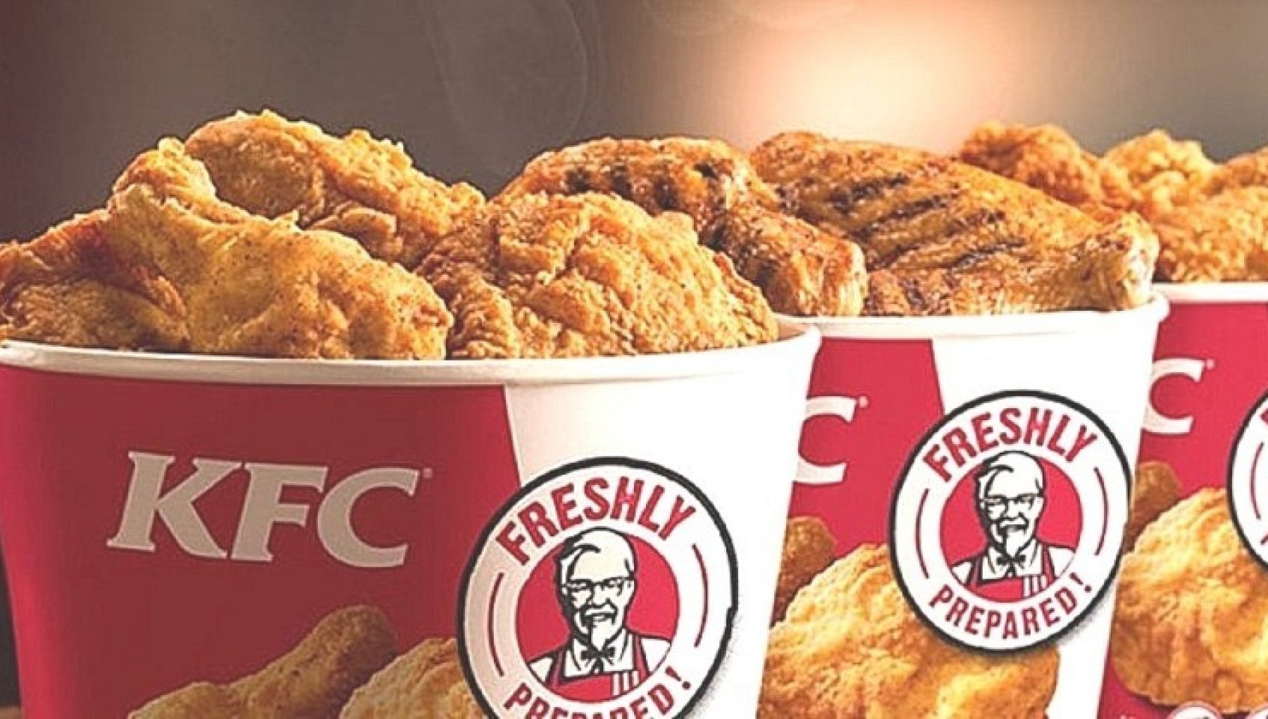 KFC si impegna a non servirsi più di galline in gabbia - la Repubblica
