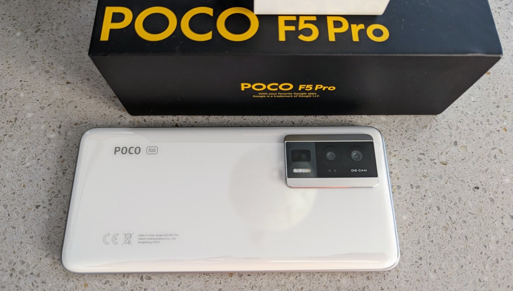 Poco F5 Pro, uno smartphone medio che si dà arie da grande - Italian Tech