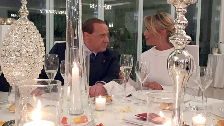 Dal Lambrusco per Putin allo Champagne, i vini più amati dal Cavaliere ...