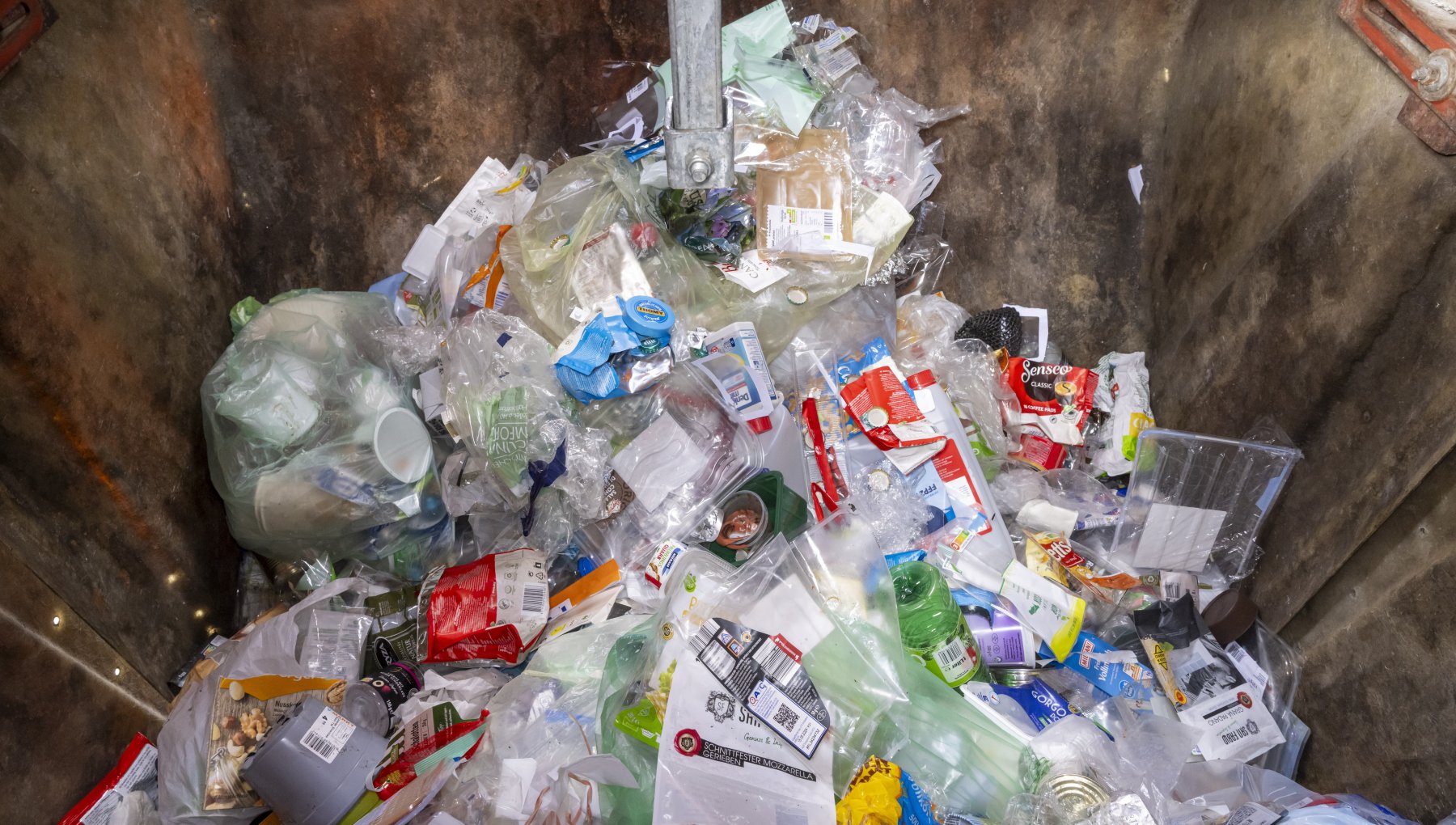 Via libera al nuovo regolamento per gli imballaggi in plastica nella Ue ...