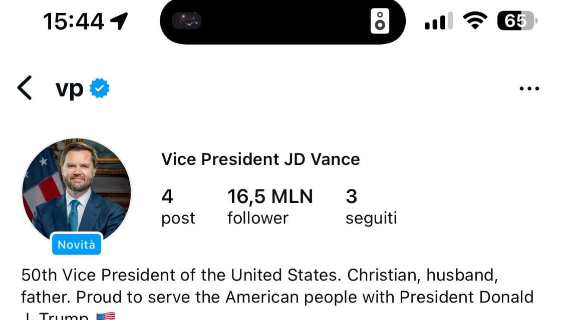 Ecco come vi siete ritrovati a seguire Trump e Vance su Instagram senza ...