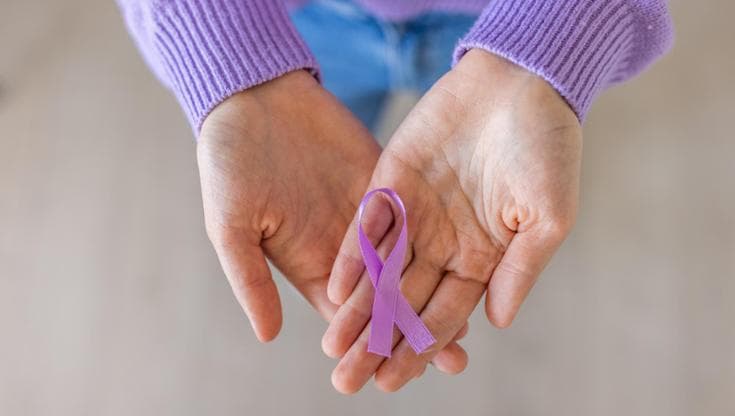 Fiocchetto Lilla, c’è una cura per i ragazzi con anoressia e bulimia in ...