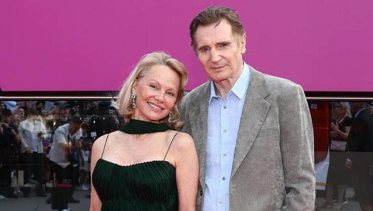 Pane, cibo e fantasia: così Pamela Anderson e Liam Neeson cucinano il ...