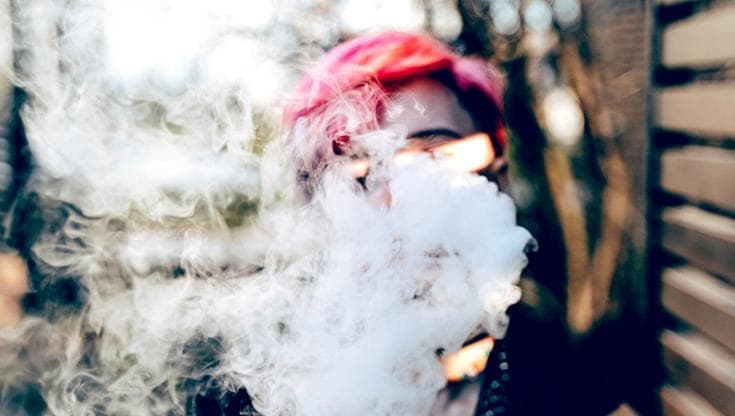 Così le E-cig causano malattie gravi che danneggiano anche i vostri ...