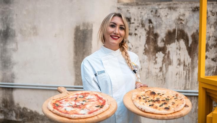 Pizza patrimonio vivente: la Campania celebra il suo archetipo ...