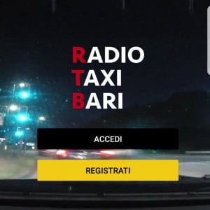 Bari, il taxi si prenota e si paga con un'app: "Pensata per le uscite ...