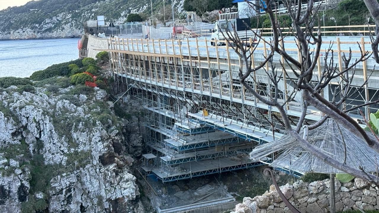 Riapre il ponte Ciolo, simbolo del Salento ma niente più folli tuffi da ...