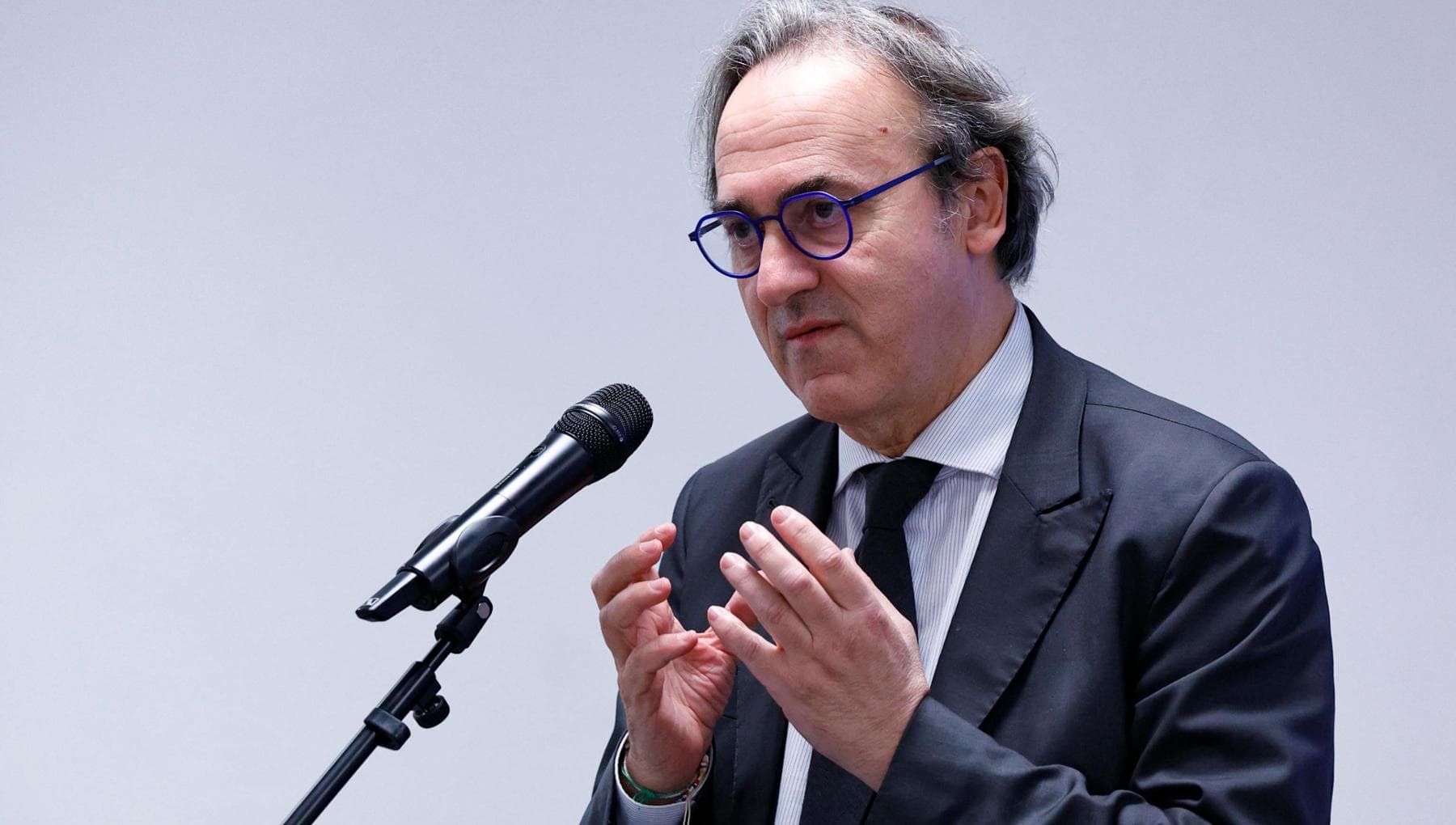 Bonelli: “Basta con il trasformismo in Regione”. E sull’ex Ilva: “Il ...