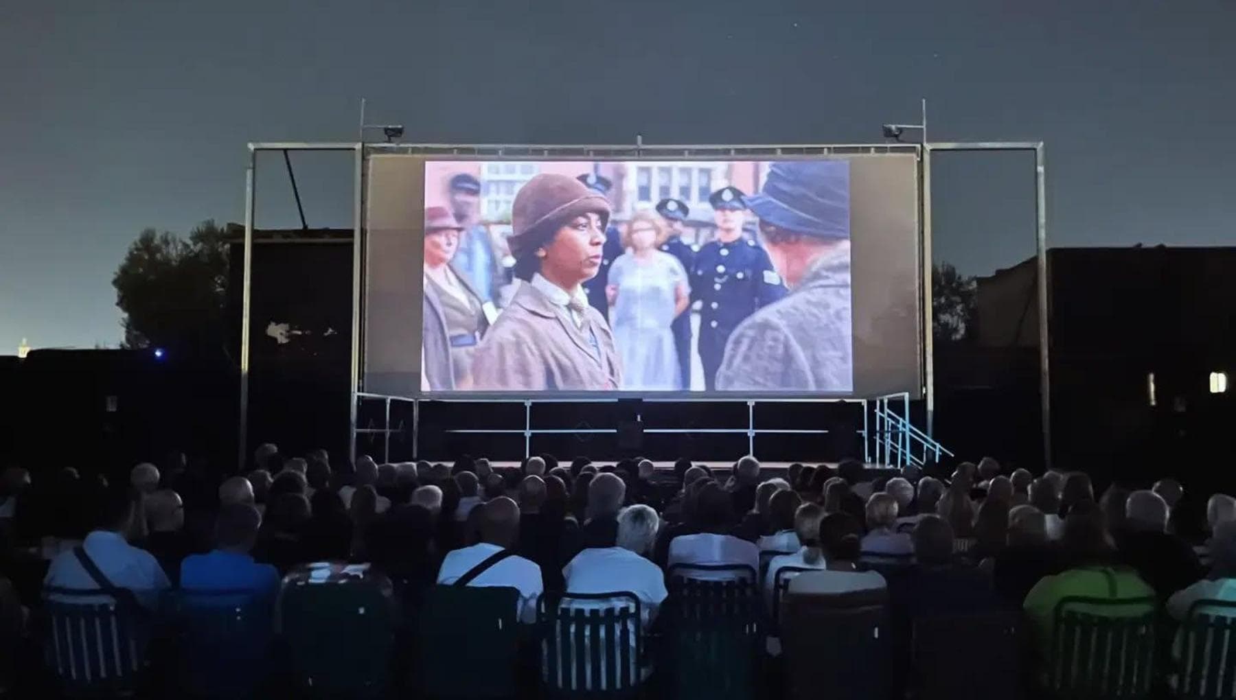 Bari, film e libri all’aperto: parte la rassegna all’Arena ...