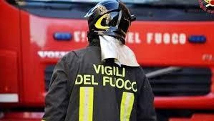 Bimba di tre mesi resta chiusa in auto: momenti di panico a Nardò. I ...