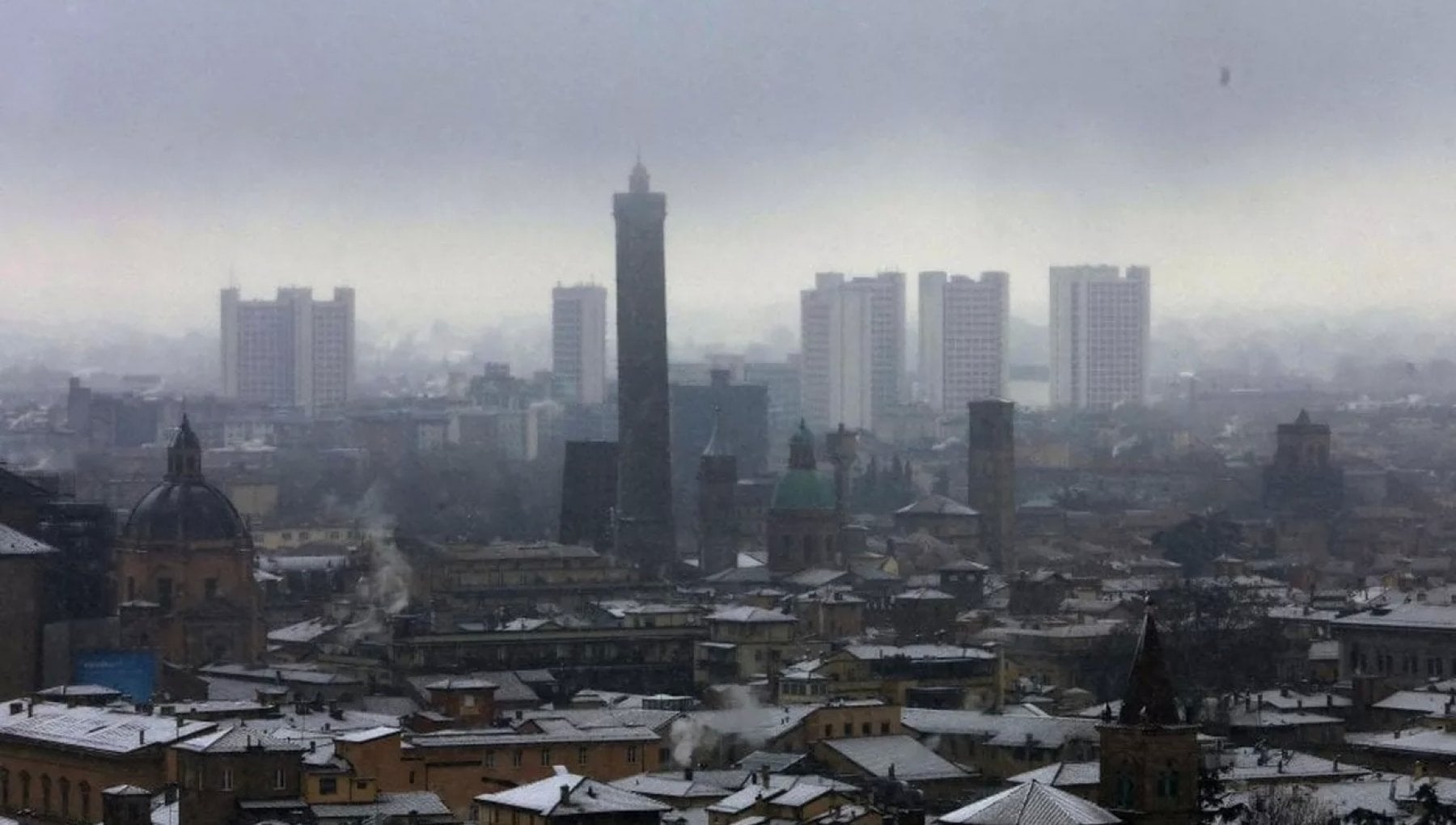 Bologna, neve in pianura il 2 dicembre: scatta l'allerta - la Repubblica