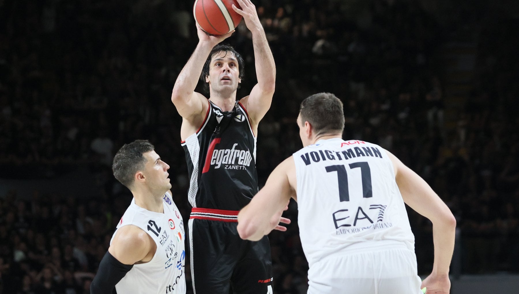 Le pagelle della finale scudetto. Teodosic & Hackett: la vincono i due ...