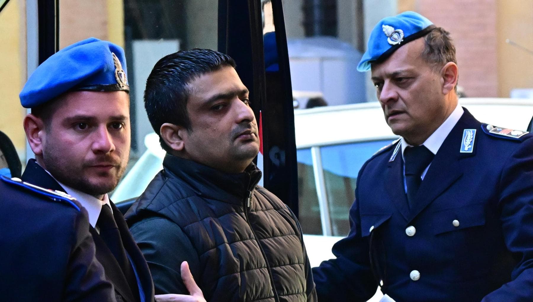 Saman Abbas, la difesa dello zio: “Ha aiutato a ritrovare il corpo ...