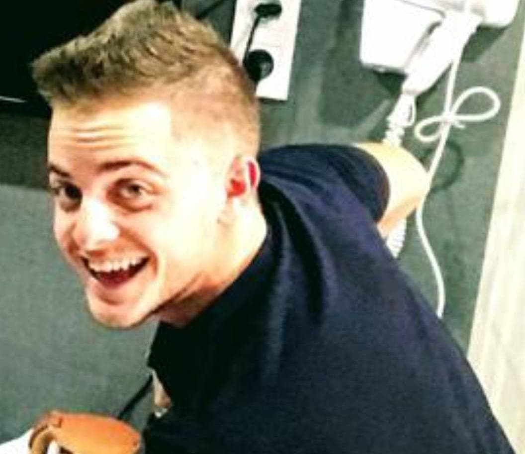 Alex Bonucchi morto folgorato ad Algeri, l’hotel condannato al ...