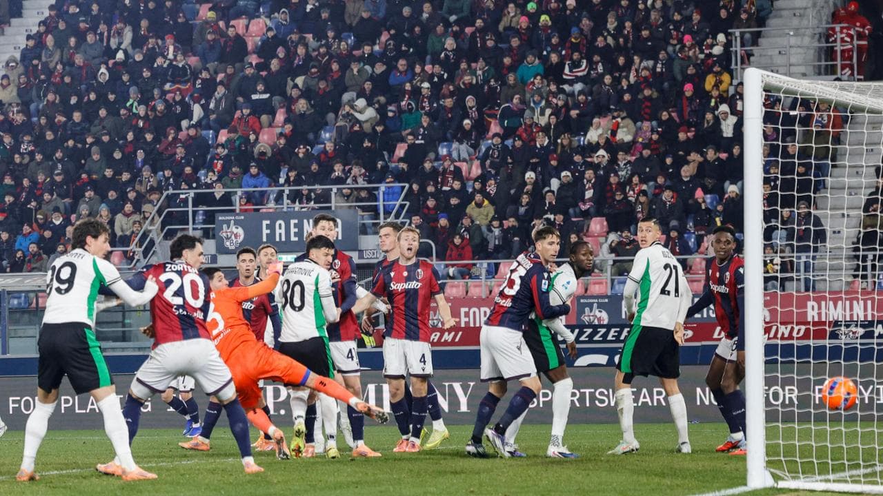 Il Bologna illude, ma il Sassuolo pareggia: 1-1 al Dall’Ara - la Repubblica