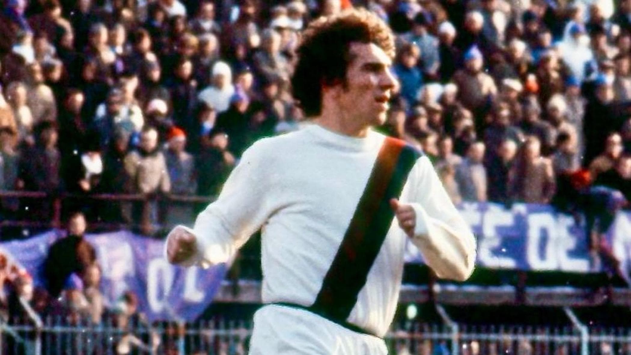 Morte di Savoldi, l’addio di Bologna al suo primo “Beppe gol ...