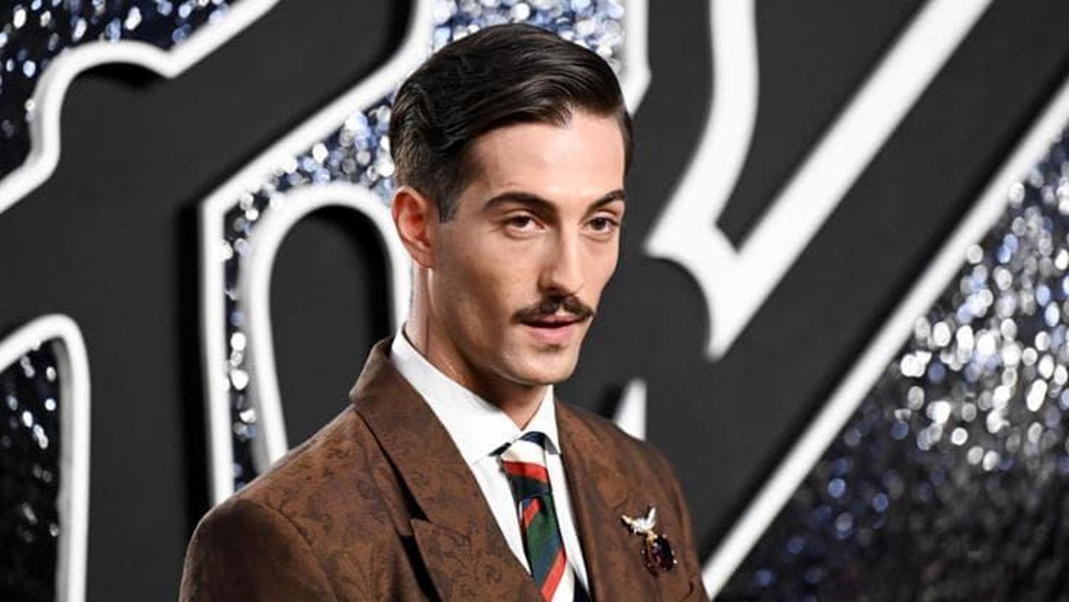 Buon compleanno Damiano David, 26 anni con stile, dai grandi classici ...
