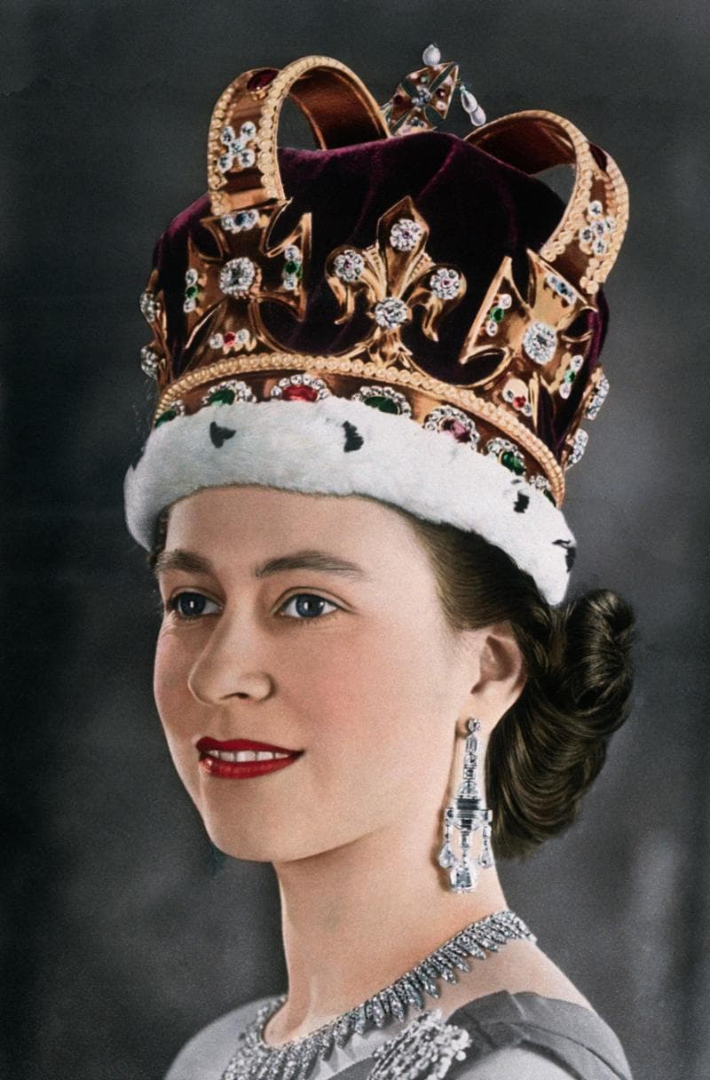 L'amore della regina Elisabetta per il rossetto (utile al suo regno ...