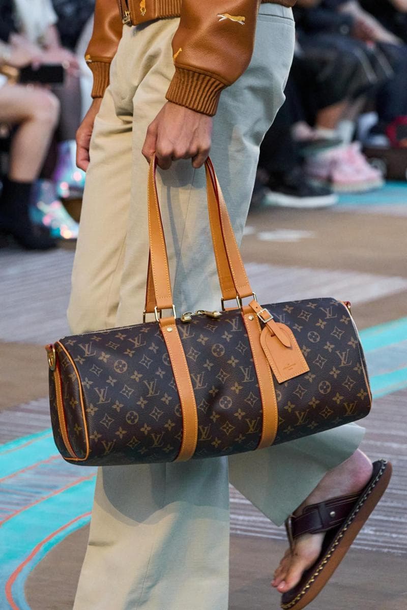 Borsa a cilindro o tube bag: 6 modelli di tendenza per l'estate 2026 ...