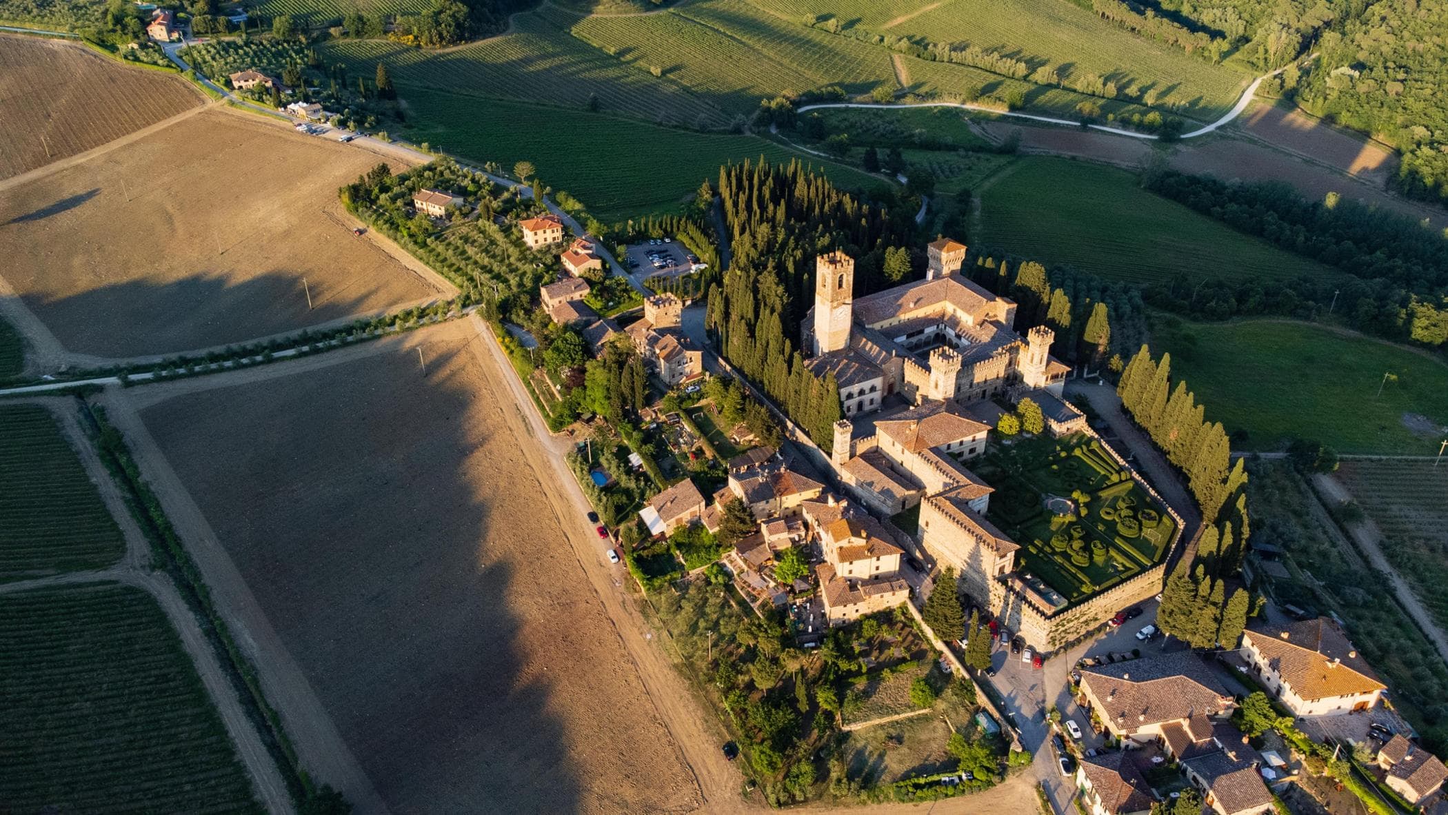 I piccoli borghi tra Firenze e Prato itinerari da scoprire tra arte ...