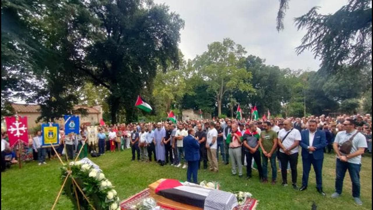 Lettera di minacce dagli Usa al sindaco Matteo cecchelli che aveva ...