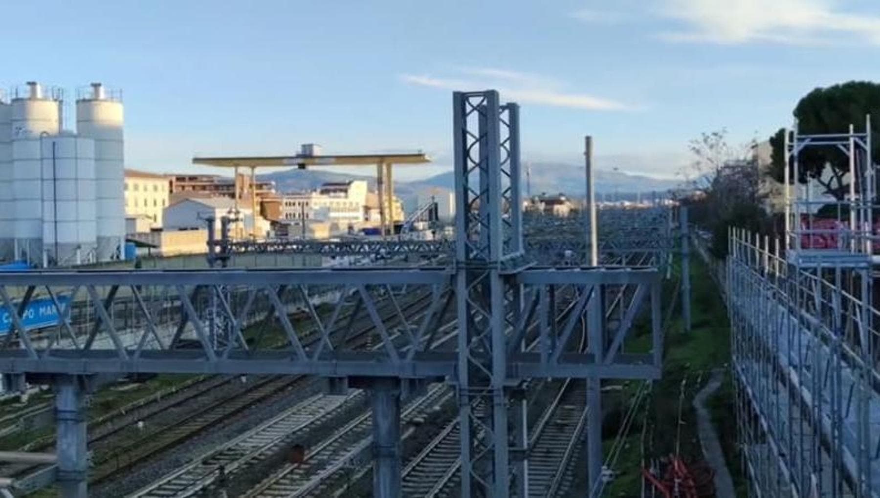 Firenze, Altà Velocità: per 24 ore stop ai treni per lavori al Ponte ...