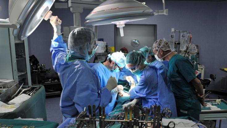 Asl Toscana Centro, la protesta del personale della sala operatoria ...