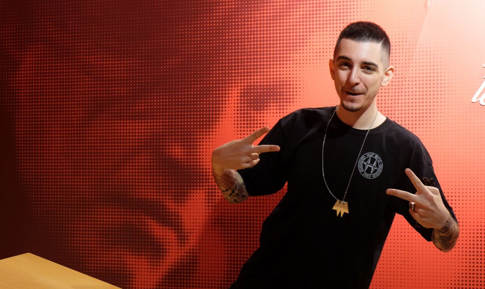Il rapper MadMan incontra i suoi giovani fans - la Repubblica