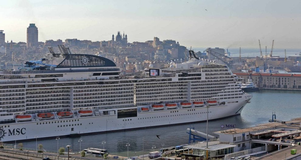 Genova, la Msc Meraviglia in porto - la Repubblica