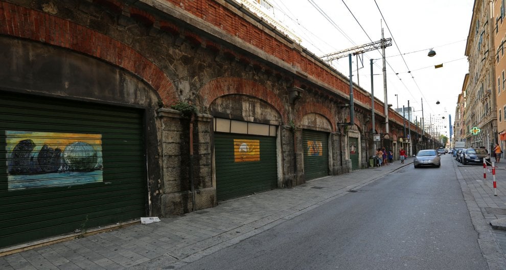 Via Buranello, le saracinesche diventano galleria d'arte - la Repubblica