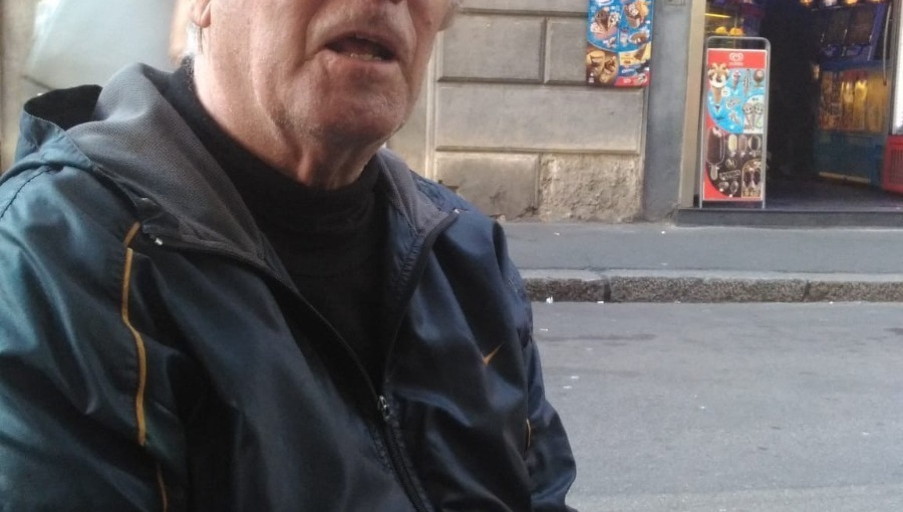 Genova, morto padre Mario Galli, storico prete della Samp di Vialli e ...