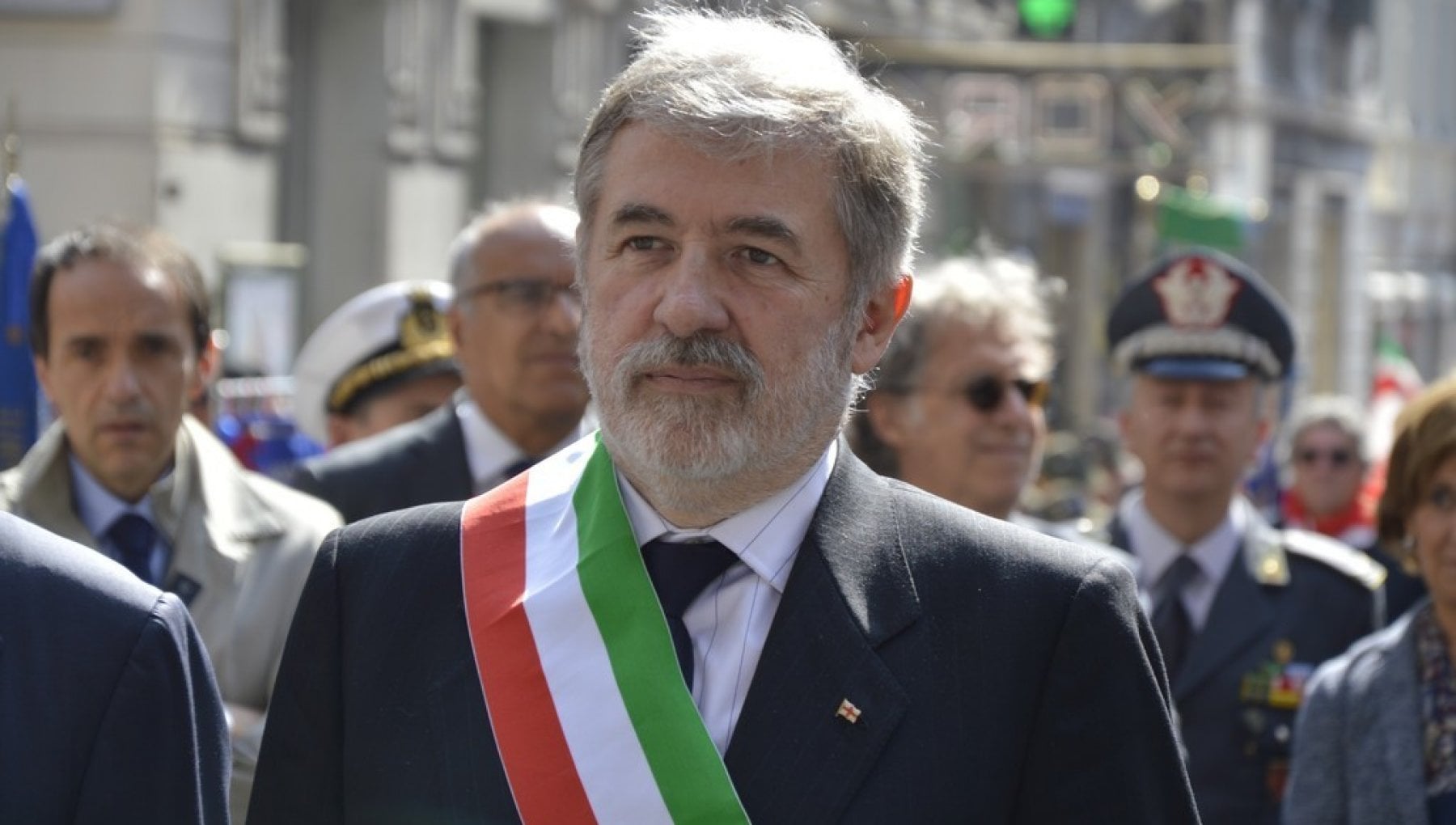 Genova, il sindaco Bucci rilancia il tunnel subportuale - la Repubblica