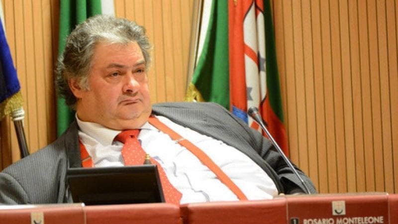 Spese pazze in consiglio regionale, l’ex Ucd Rosario Monteleone assolto ...