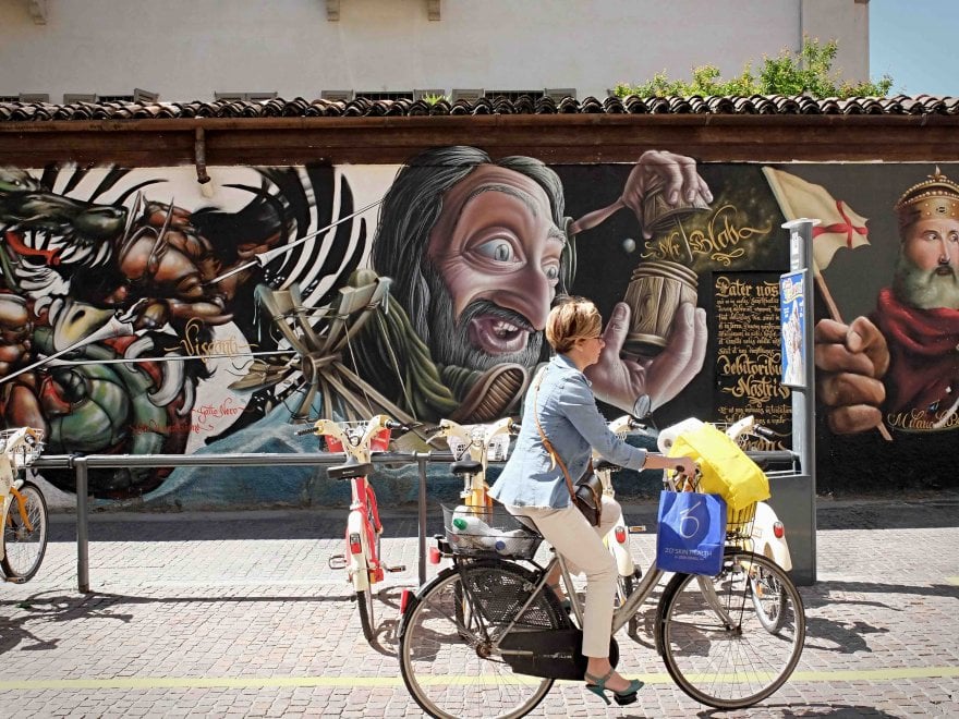 Street artist su commissione: a Milano i privati 'assumono' i writer ...