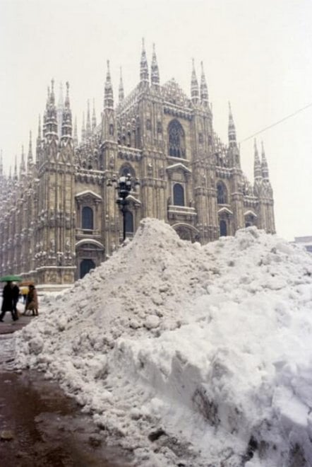La nevicata del secolo nelle foto d'epoca: a Milano il grande freddo ...
