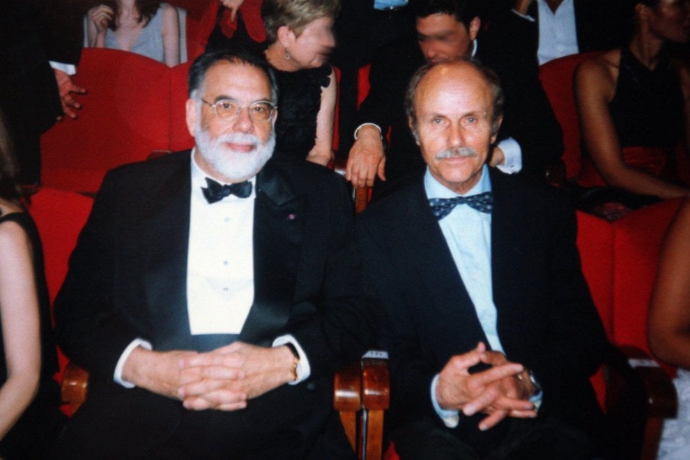 Addio ad Alessandro Cocco, il re dei presenzialisti tv entrato nel ...