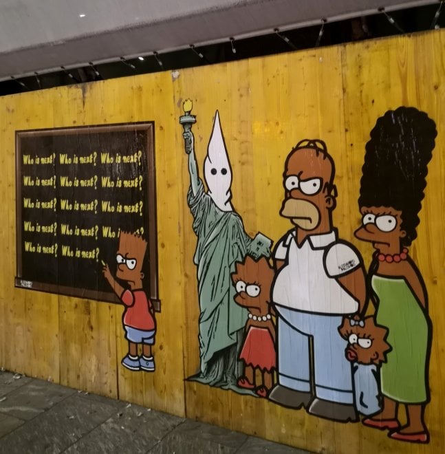 "Chi è il prossimo?": i Simpson neri per ricordare la morte di George ...