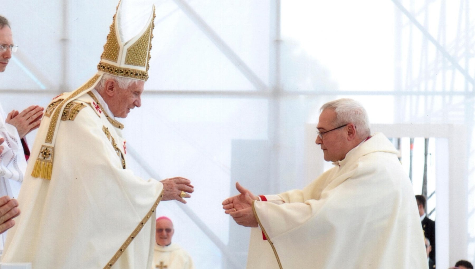 E' morto monsignor Luigi Negri, uno dei più stretti collaboratori di ...