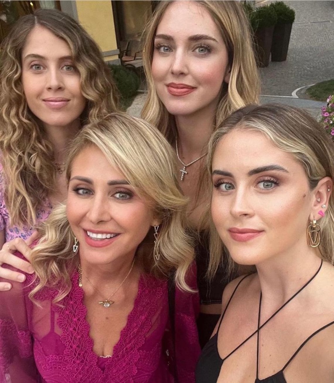 Chiara e le sue sorelle, ecco chi sono le 'altre' Ferragni: da ...