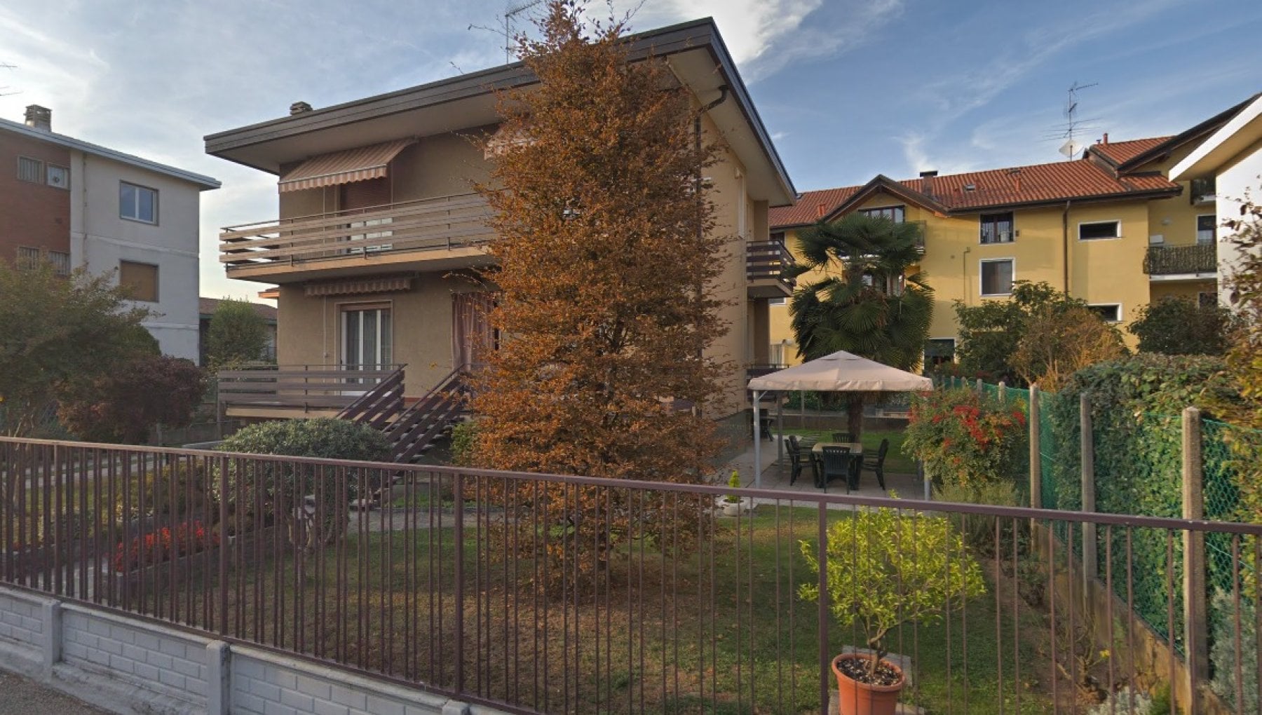 Tradate, muore a 84 anni mentre pulisce il pozzetto nel suo giardino: a ...