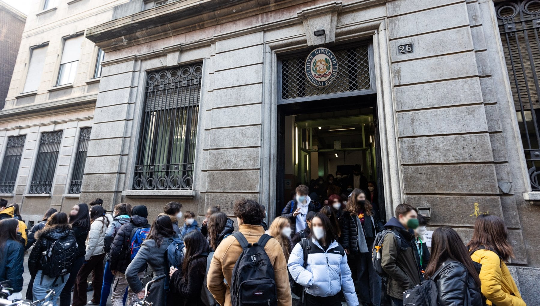 Ansia e stress, 56 studenti hanno lasciato il liceo Berchet di Milano ...