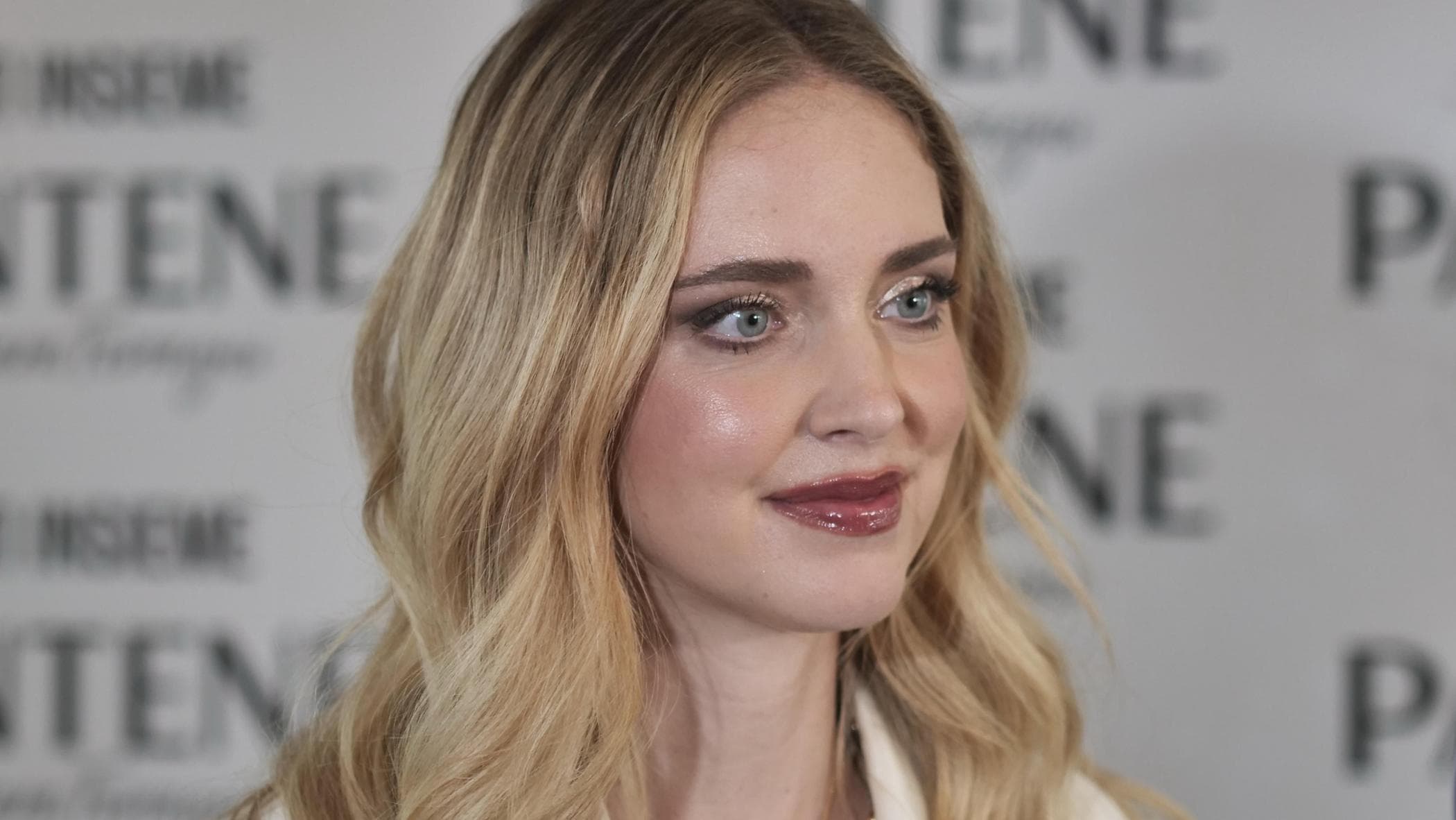 Chiara Ferragni non è più testimonial della Pantene: l’azienda sceglie ...