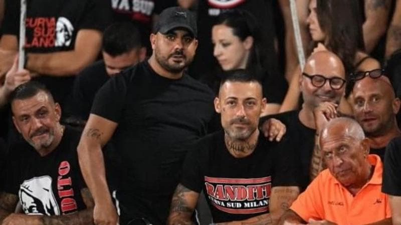 Parla dal balcone e offende il pm che lo arrestò: torna in carcere l ...