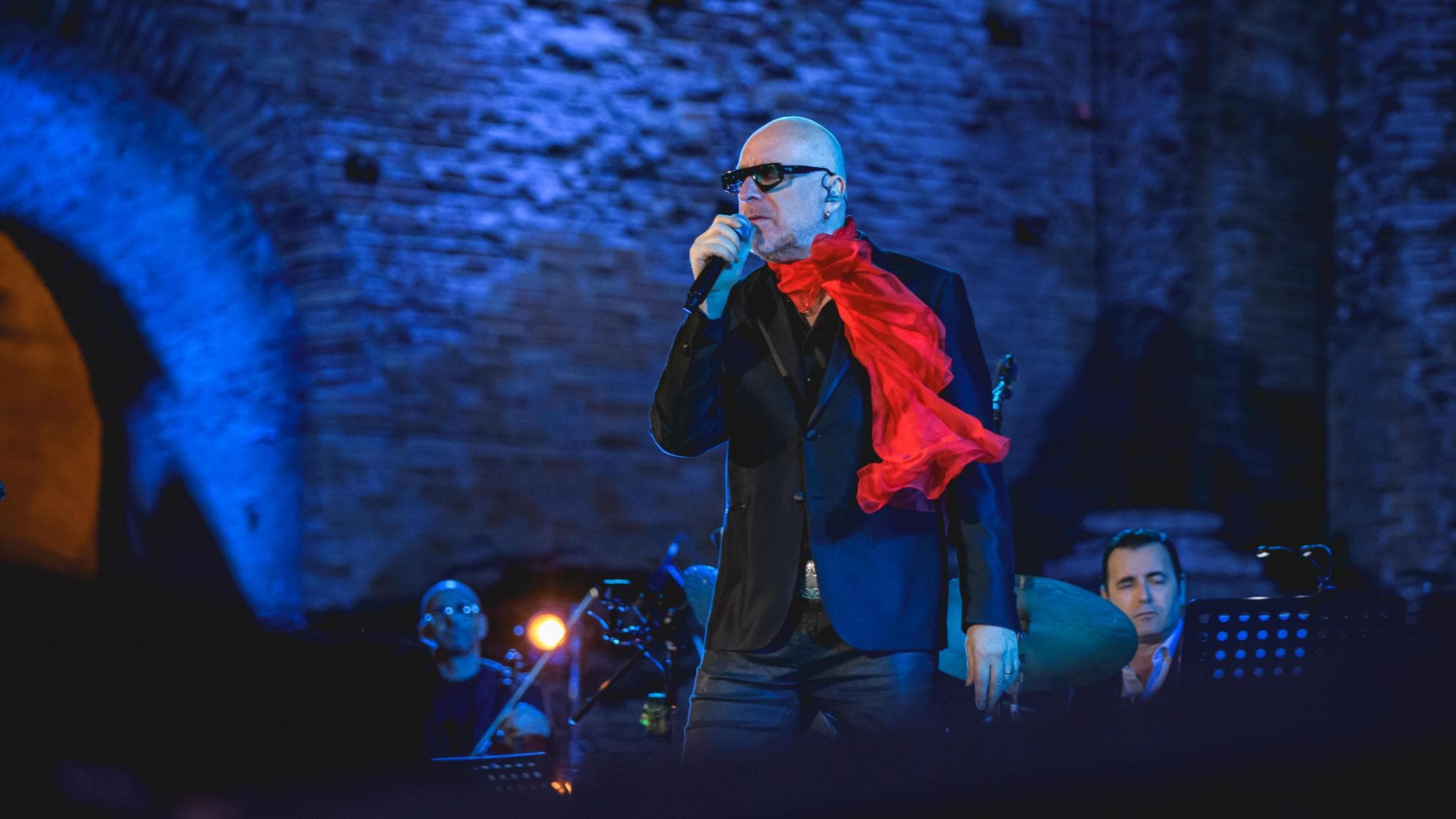 Mario Biondi: “Io, outsider della vita. Da piccolo quasi albino e ...