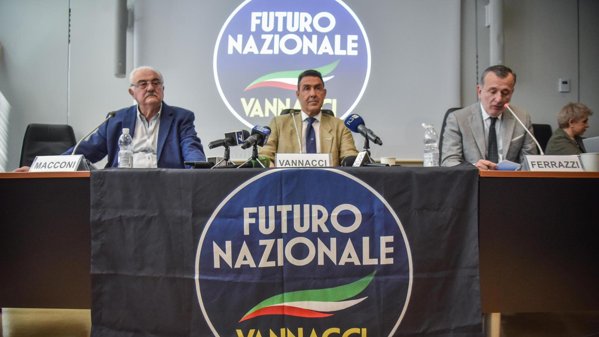 Le scorribande di Vannacci nel centrodestra in Regione Lombardia ...