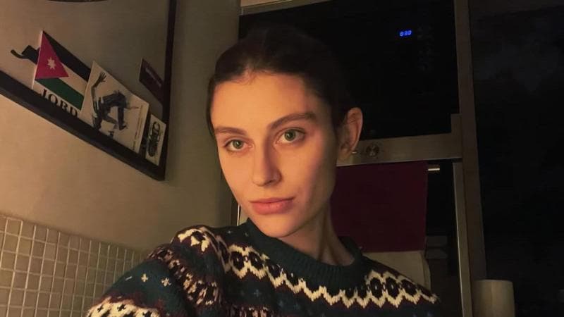 La modella Anna Aksamit: “Picchiata e molestata da un branco. Cerco il ...