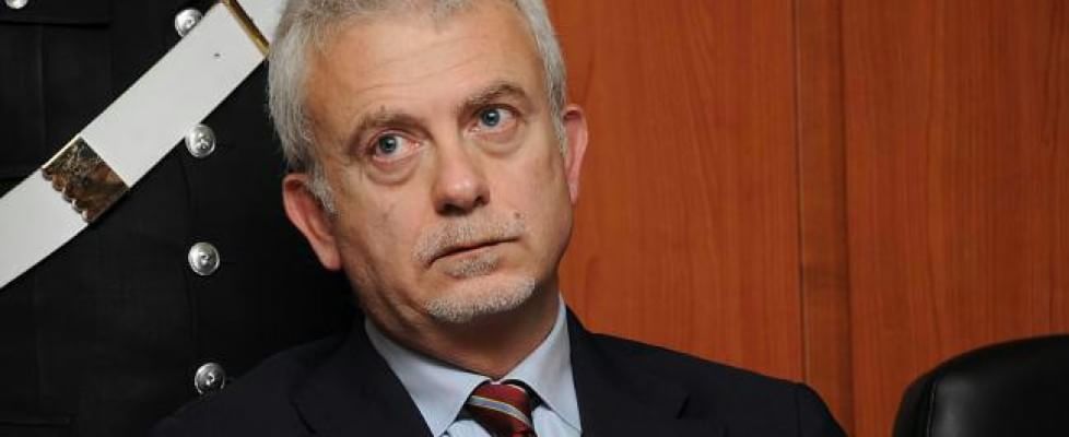 Borrelli: "Rione Conocal come la Sarajevo degli anni Novanta" - la ...