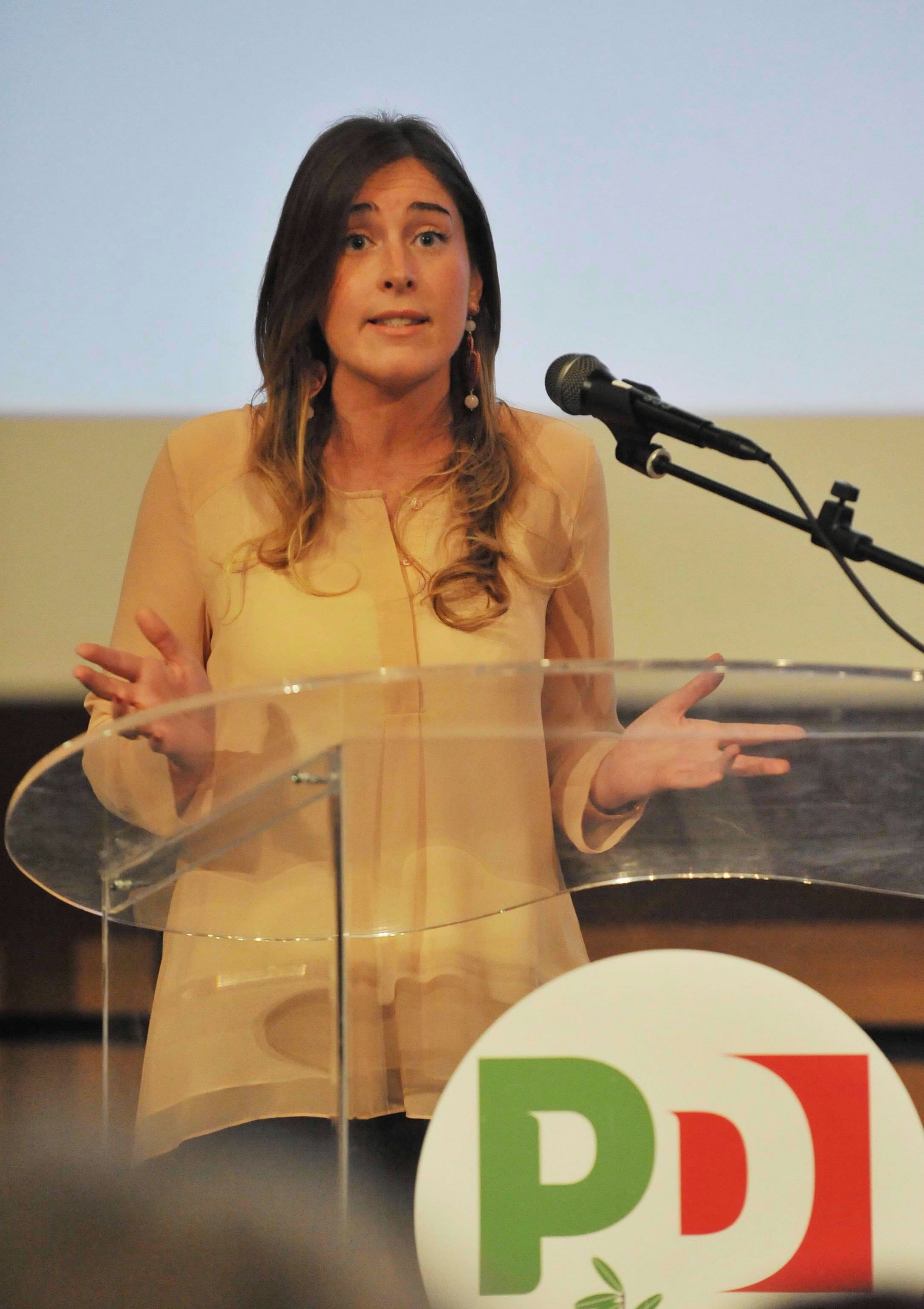 Gli ex di Cosentino "Enzo sei tu il leader" - Repubblica.it